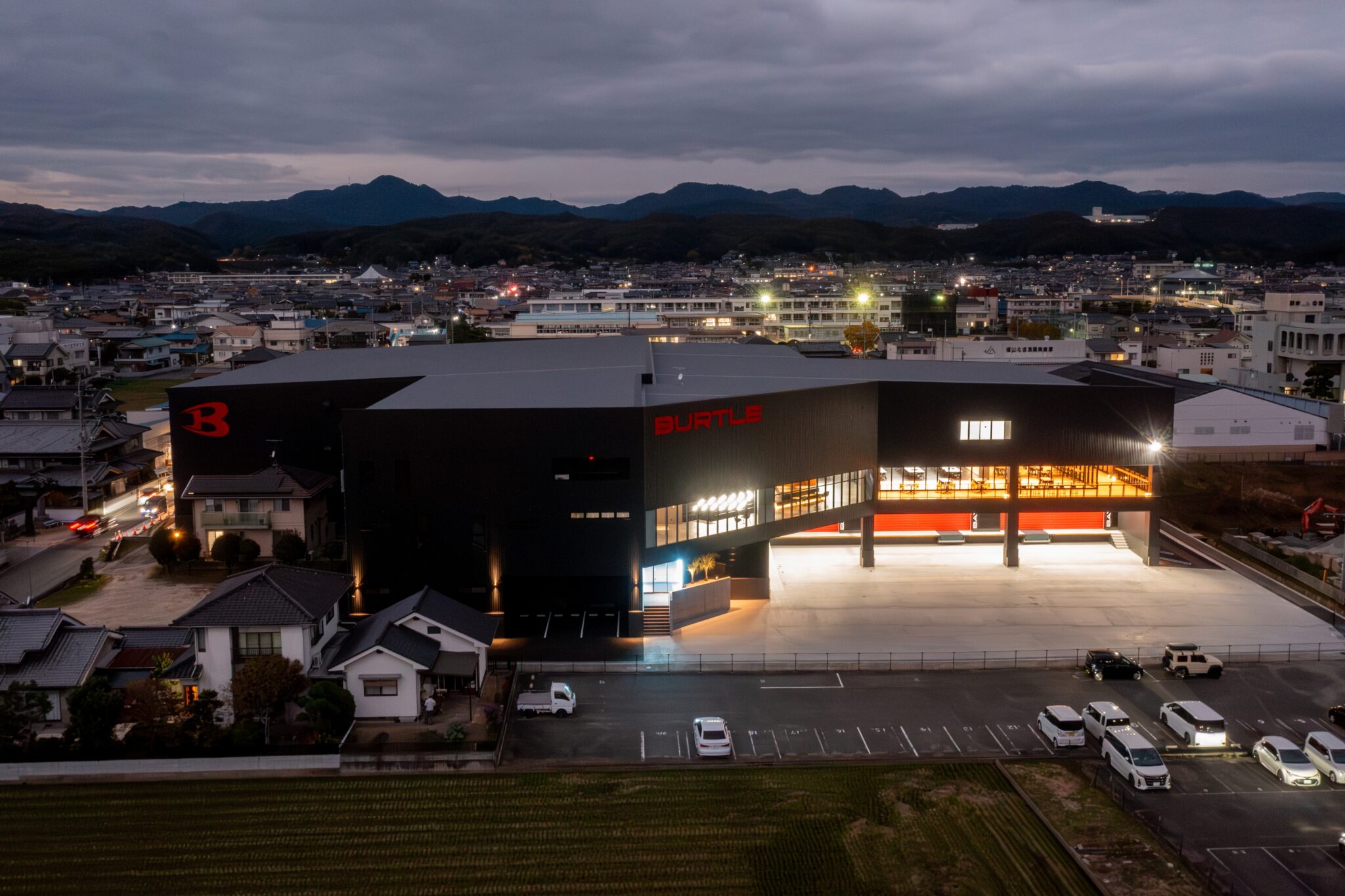 【お知らせ】CAMP BURTLE新築工事 竣工式 ｜ INFORMATION ｜ 河口佳介＋K2-DESIGN